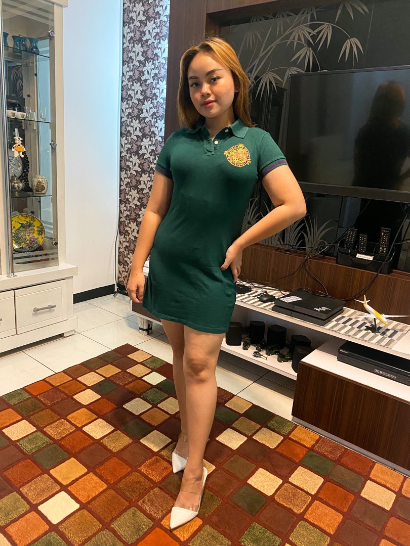 Tinnie Winnie Polo Green Dress, Fesyen Wanita, Pakaian Wanita, Gaun ...