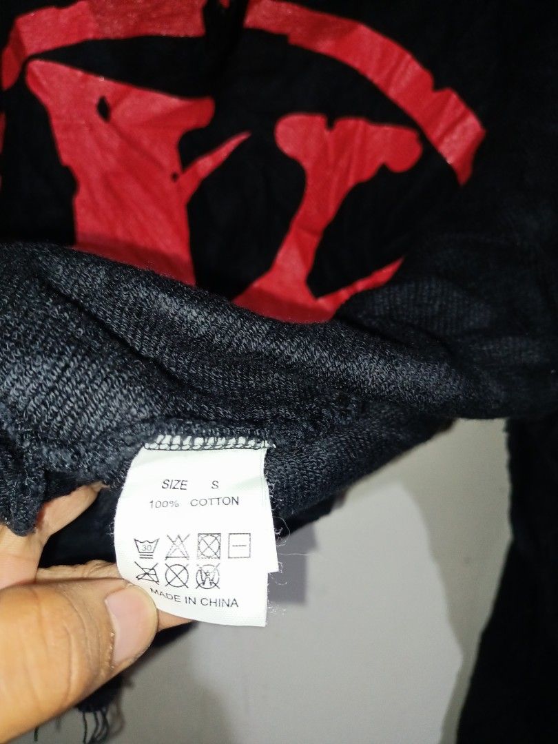 VLONE, Women's Fashion, Coats, Jackets and Outerwear on Carousell