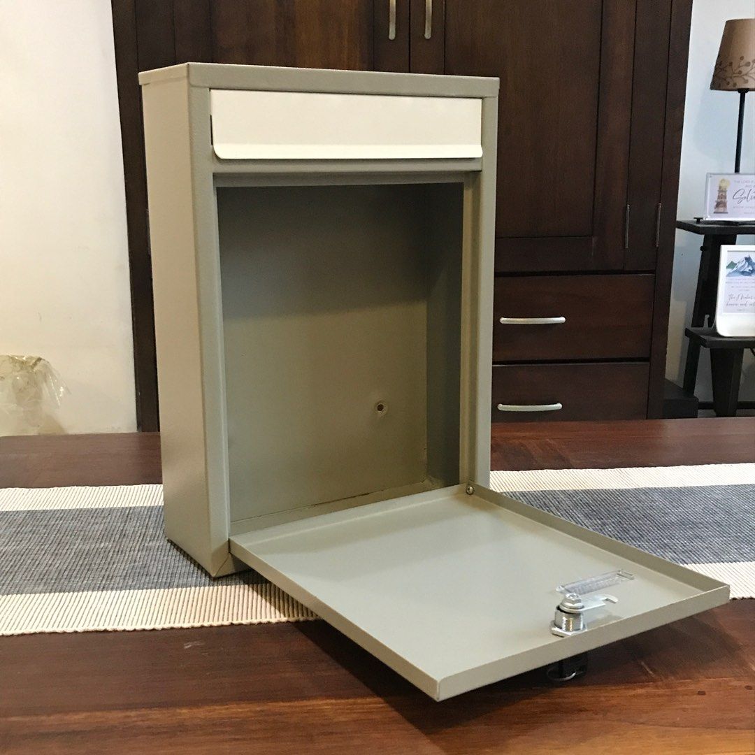 Wall Mount Lockable Metal Mailbox / Drop box / Feedback box / Tender ...