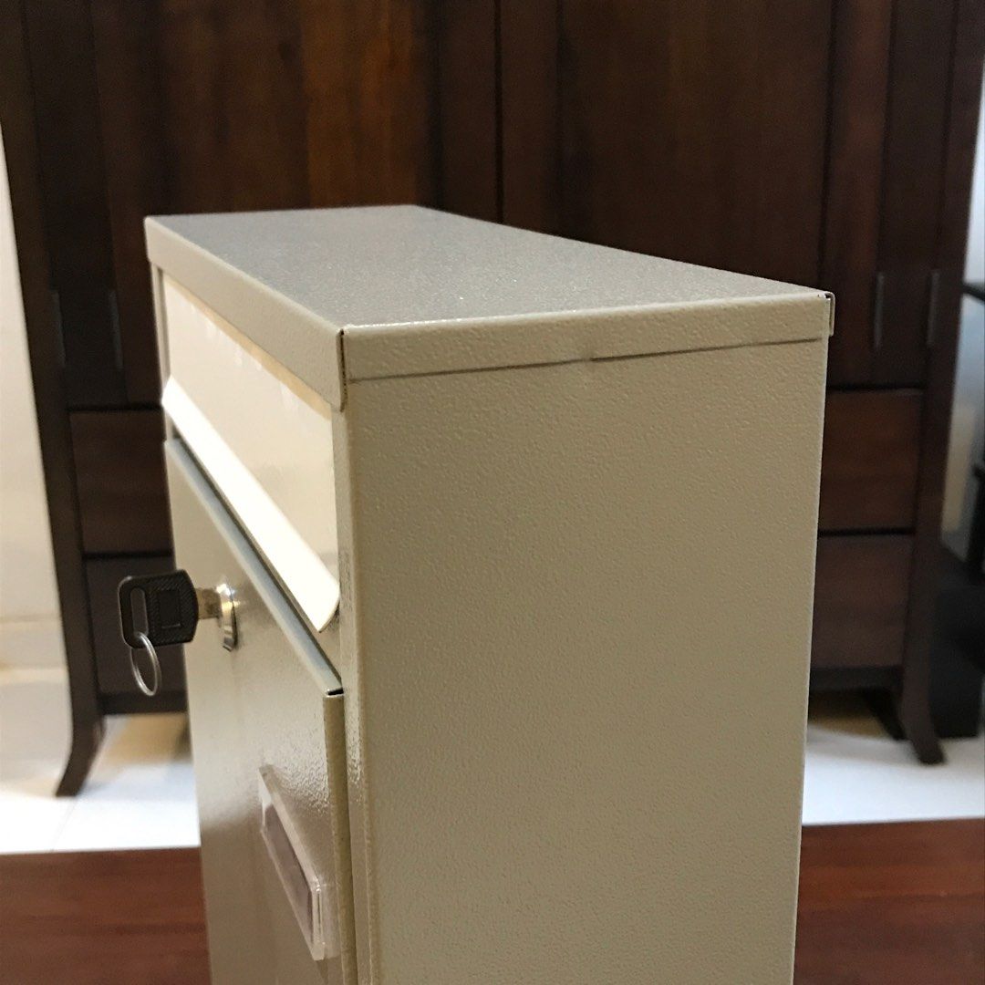 Wall Mount Lockable Metal Mailbox / Drop box / Feedback box / Tender ...