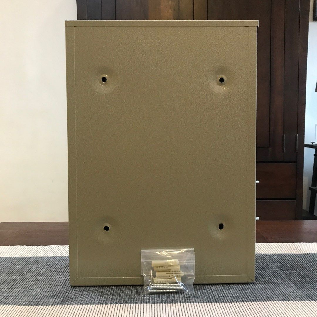 Wall Mount Lockable Metal Mailbox / Drop box / Feedback box / Tender ...