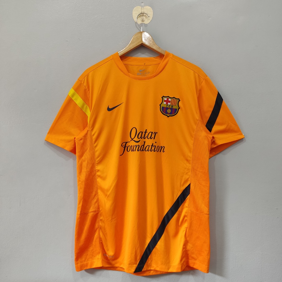 11/12 Nike FC Barcelona Football Soccer Jersey Kit, Men's Fashion, Tops ...