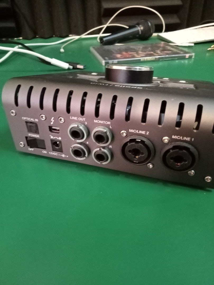 apollo twin mk 2 solo core, Audio, Voice Recorders on Carousell