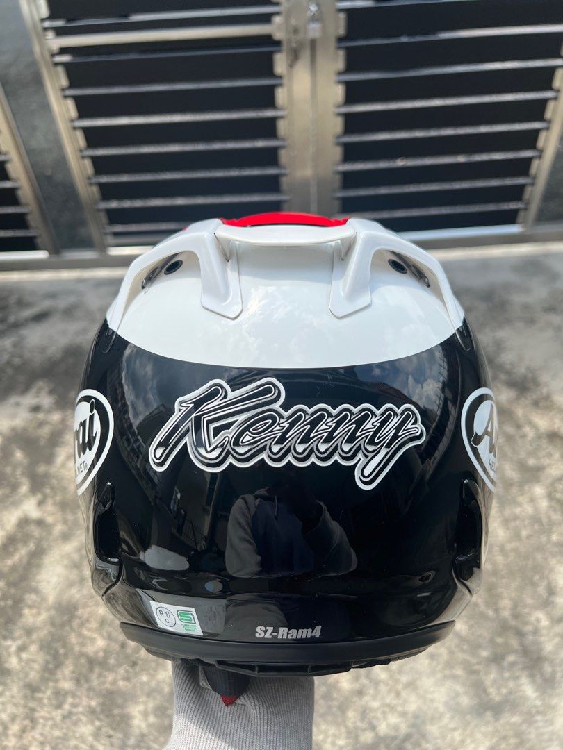 Arai Ram 4 Kenny (L), Motorcycles, Motorcycle Apparel on Carousell