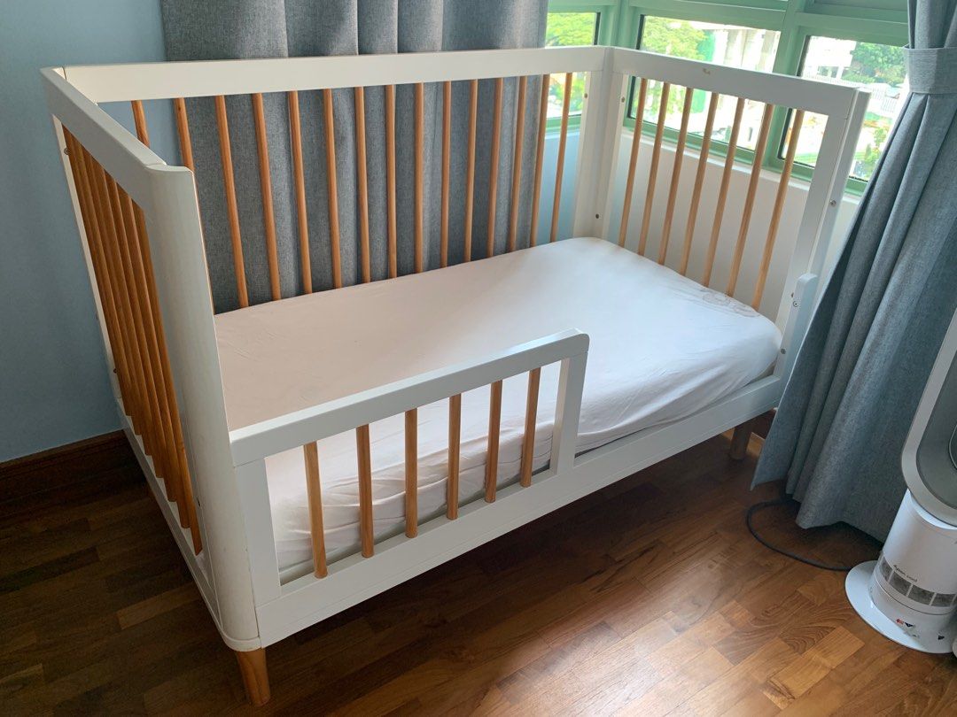 Babyhood Riya 5-in-1 cot, Babies & Kids, Baby Nursery & Kids Furniture ...