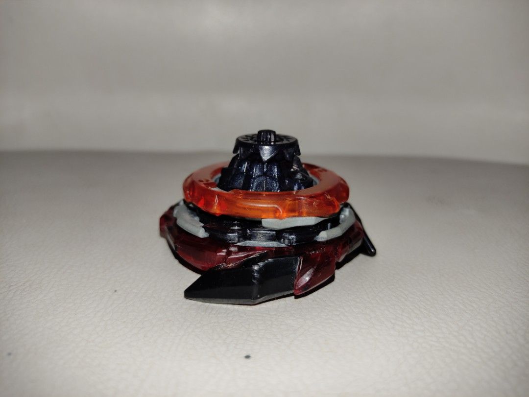 Beyblade Brave Wyvern/Sparking Launcher (TAKARA TOMY), Hobbies & Toys ...
