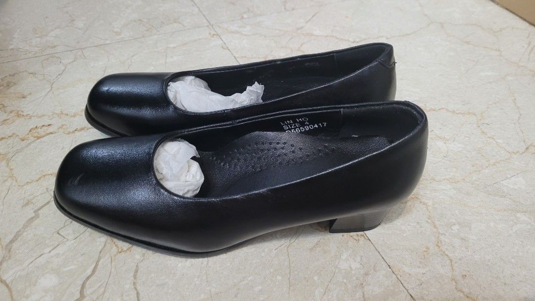 Black leather heels, Women's Fashion, Footwear, Heels on Carousell