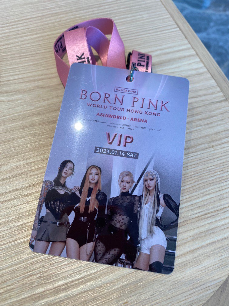 BLACKPINK Born Pink VIP Pass, 興趣及遊戲, 收藏品及紀念品, 韓流 - Carousell