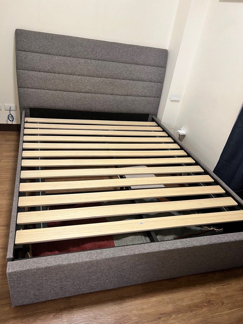 Blims bed frame and Mandaue Foam Mattress, Furniture & Home Living ...