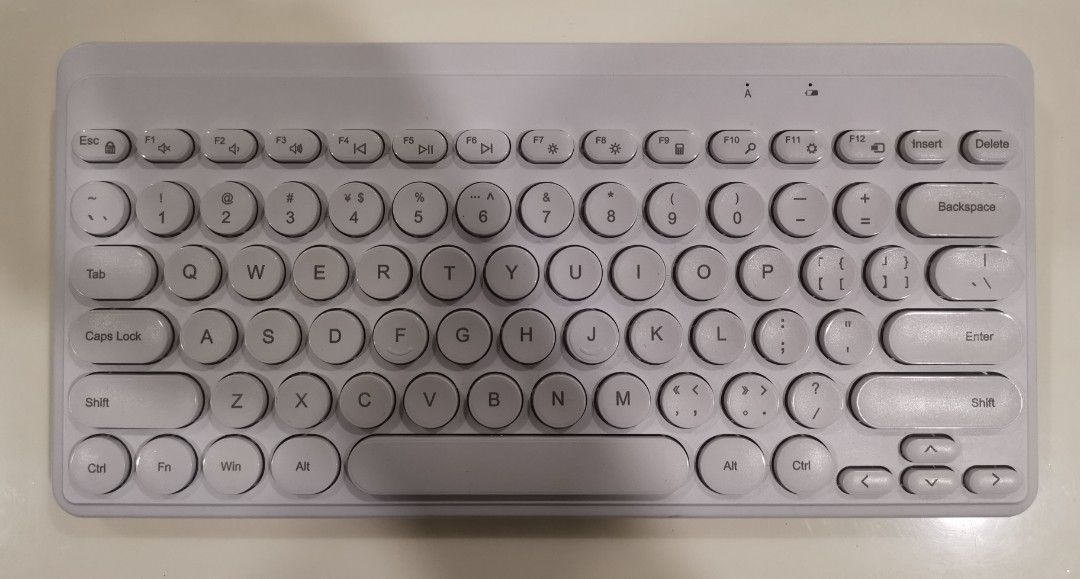 USB portable keyboard (white color), Computers & Tech, Parts ...