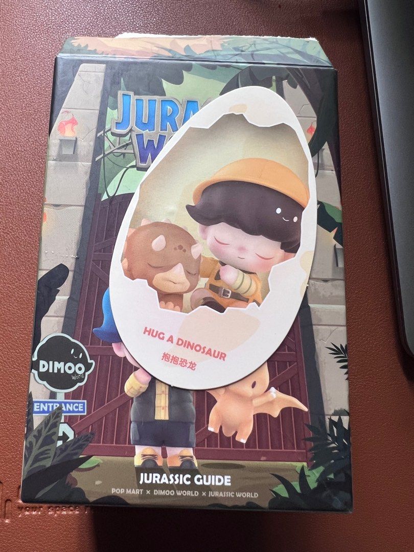 BNIF - Dimoo World Hug a Dinosaur, Hobbies & Toys, Memorabilia ...
