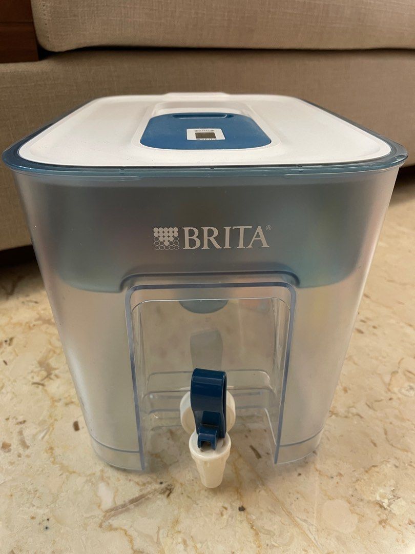 BRITA water filter tank Flow, TV & Home Appliances, Kitchen Appliances ...