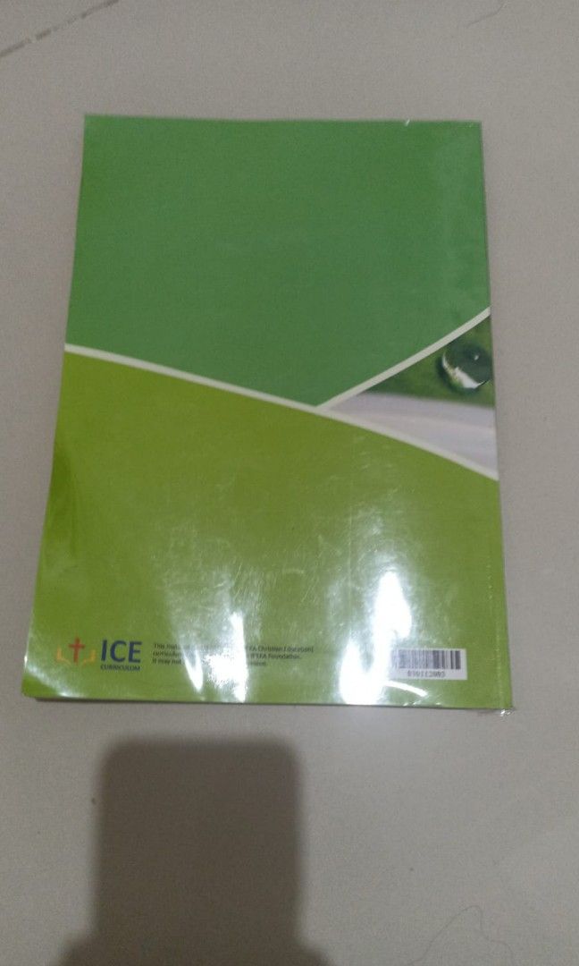 BUKU BIOLOGI KELAS VII 7 SMP 1 PENERBIT ICE IPEKA, Buku & Alat Tulis, Buku Pelajaran di Carousell
