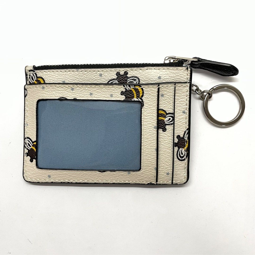 Coach Bee Card Holder, Men's Fashion, Watches & Accessories, Wallets ...