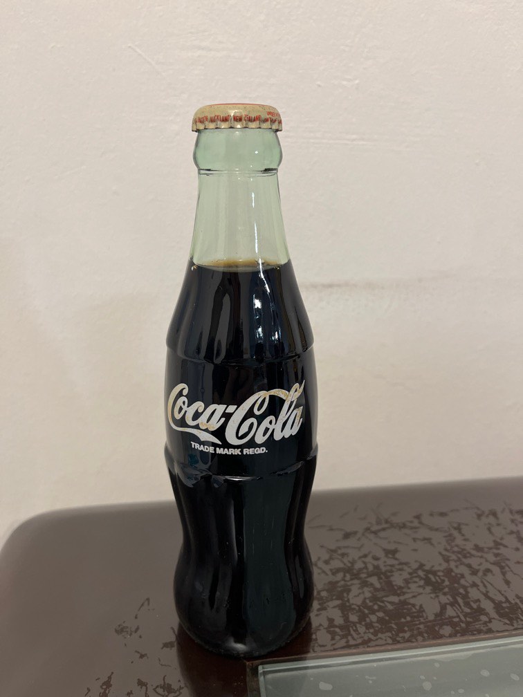 Coca-Cola (237 ml glass bottle), Hobbies & Toys, Memorabilia ...