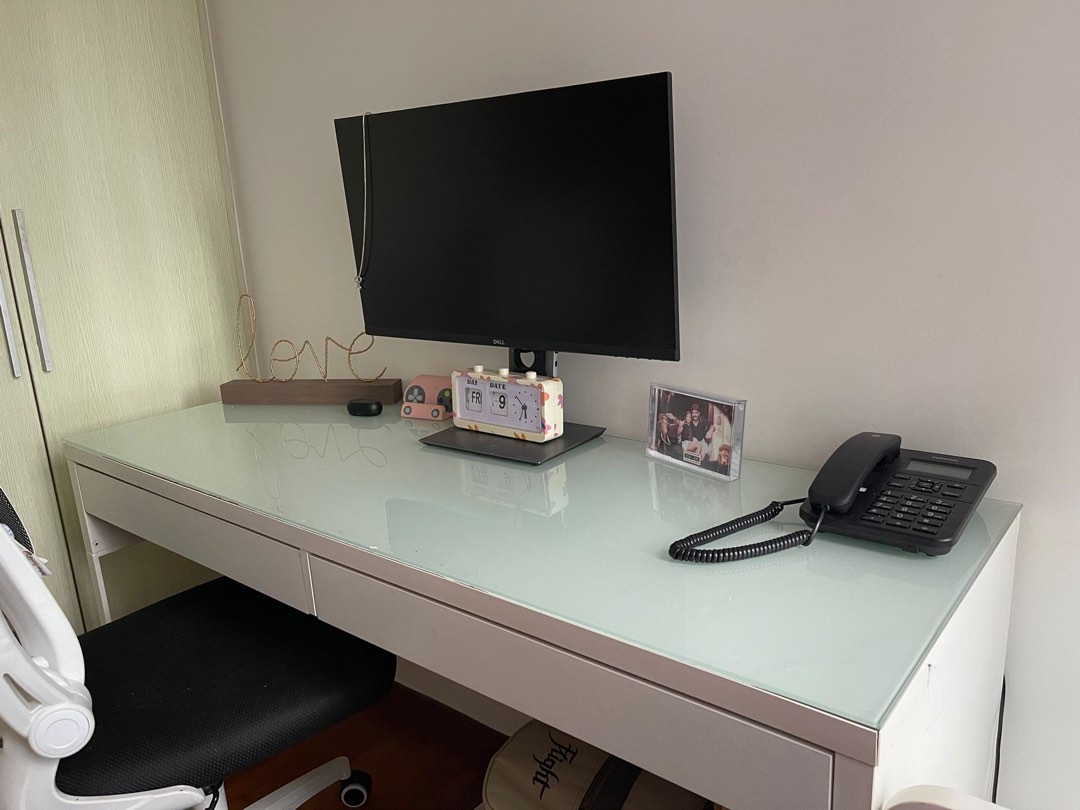 Computer table, Furniture & Home Living, Furniture, Tables & Sets on ...