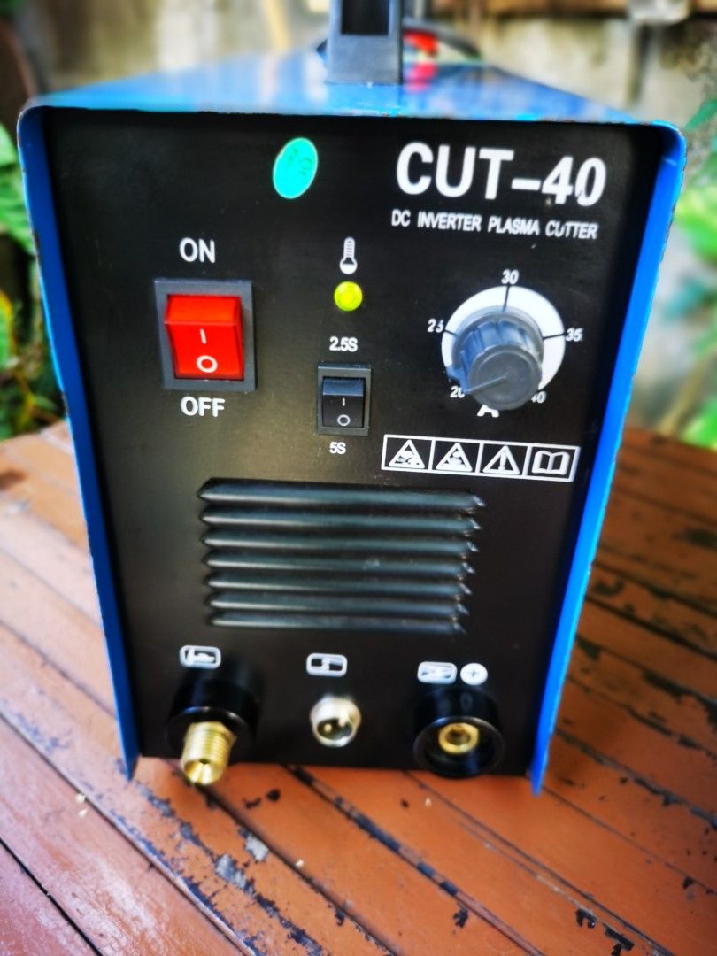 Cut 40 amp plasma cutter, Commercial & Industrial, Construction Tools ...