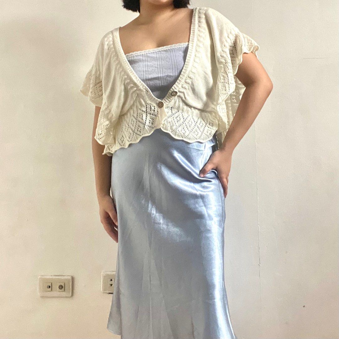 Dainty cottagecore shawl coverup /// very beach ready, Women's Fashion ...