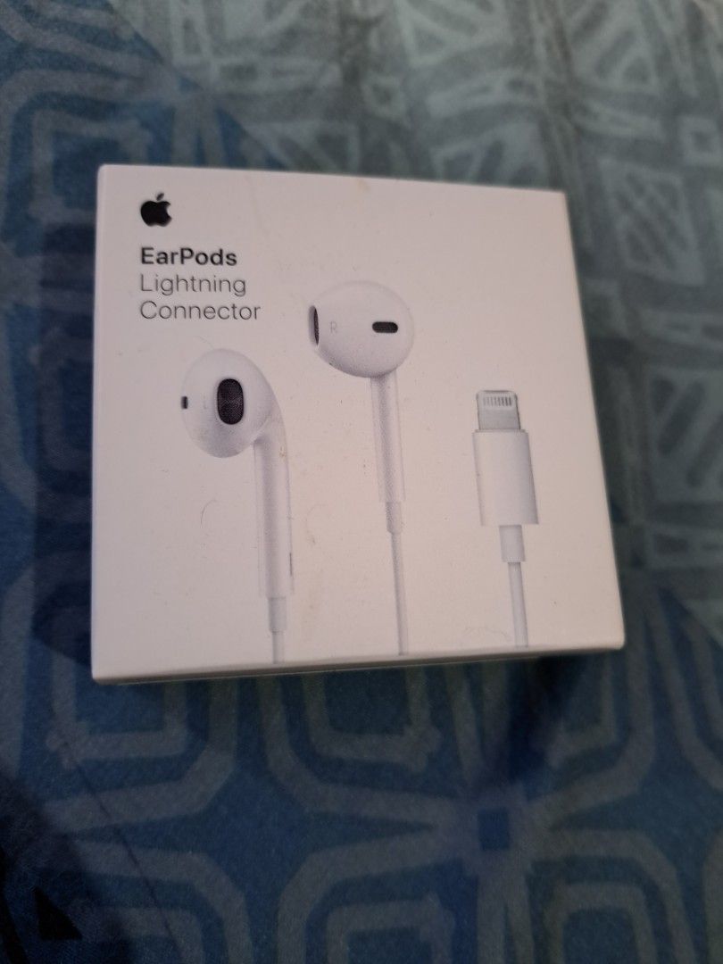Earpods with lightning connector for iphones and ipads original with ...