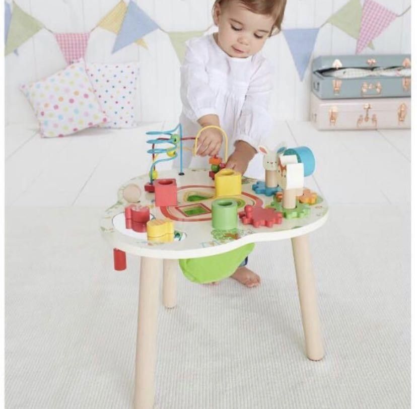 ELC activity table.., Hobbies & Toys, Toys & Games on Carousell