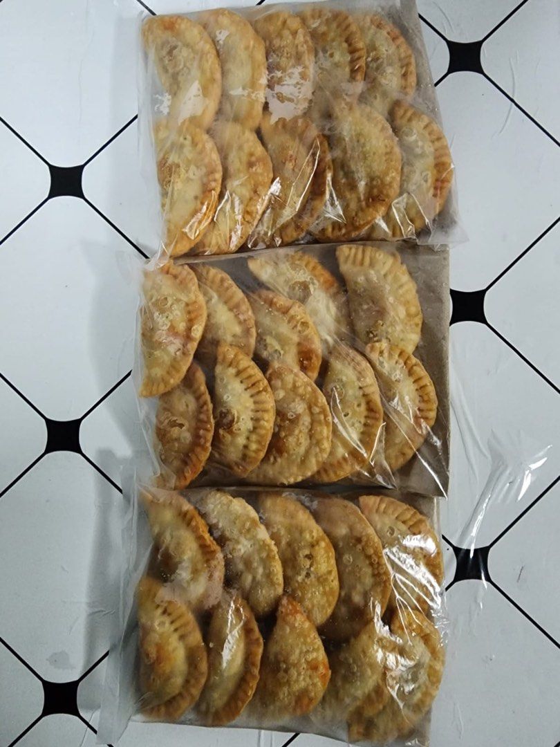 Epok Epok (CurryPuff), Food & Drinks, Local Eats on Carousell