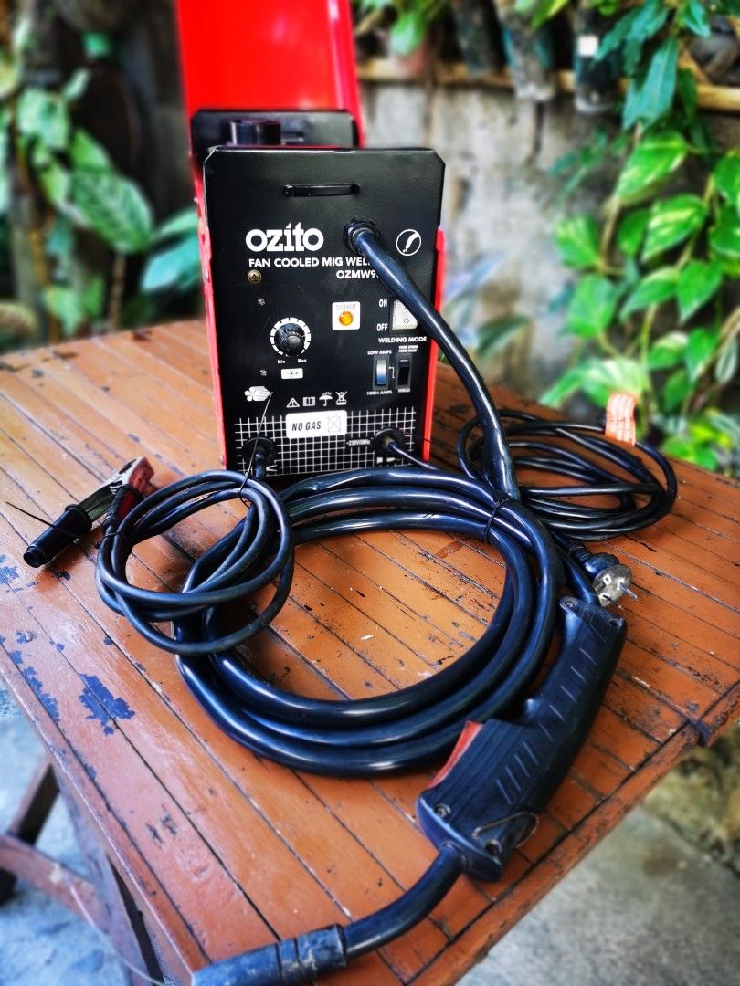 Gasless mig welding machine - ozito Australia, Commercial & Industrial ...