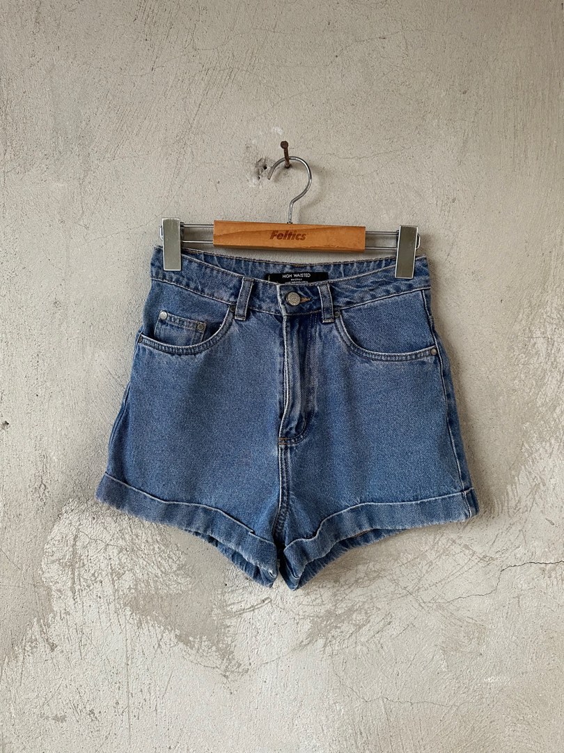 Higwaisted clean cut short, Women's Fashion, Bottoms, Shorts on Carousell