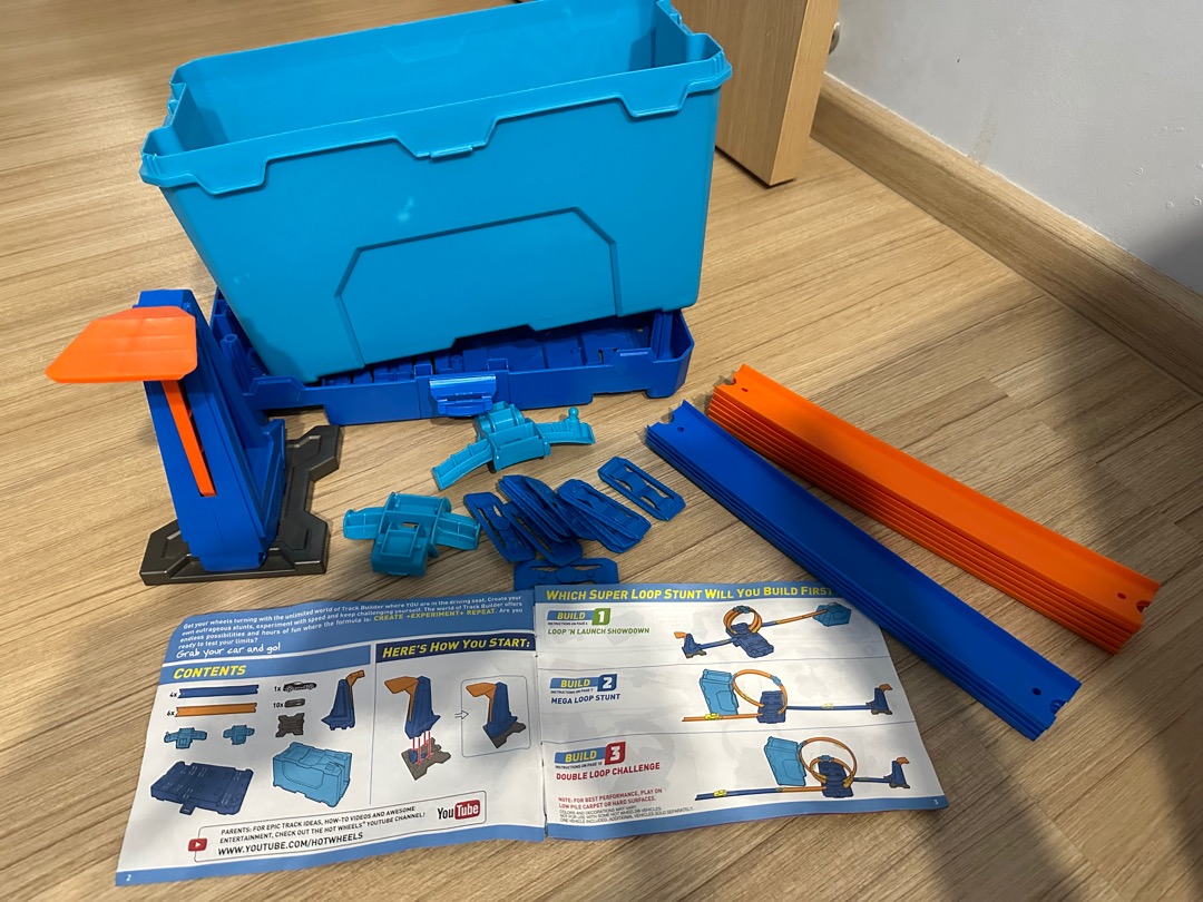 Hot Wheels Track Builder, Hobbies & Toys, Toys & Games on Carousell