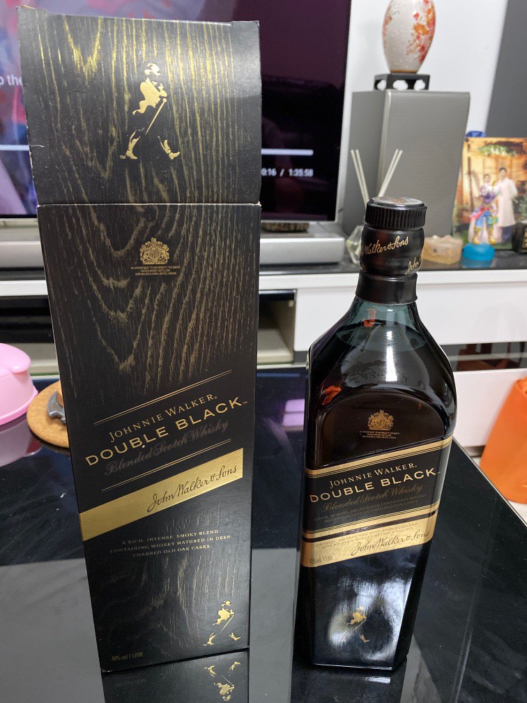 Johnny Walker Double Black, Food & Drinks, Alcoholic Beverages on Carousell