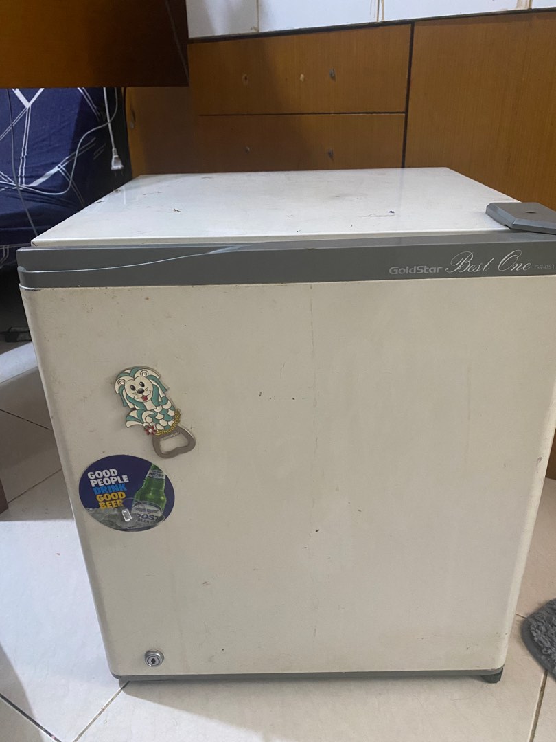 Kulkas Mini Goldstar, Kitchen & Appliances di Carousell