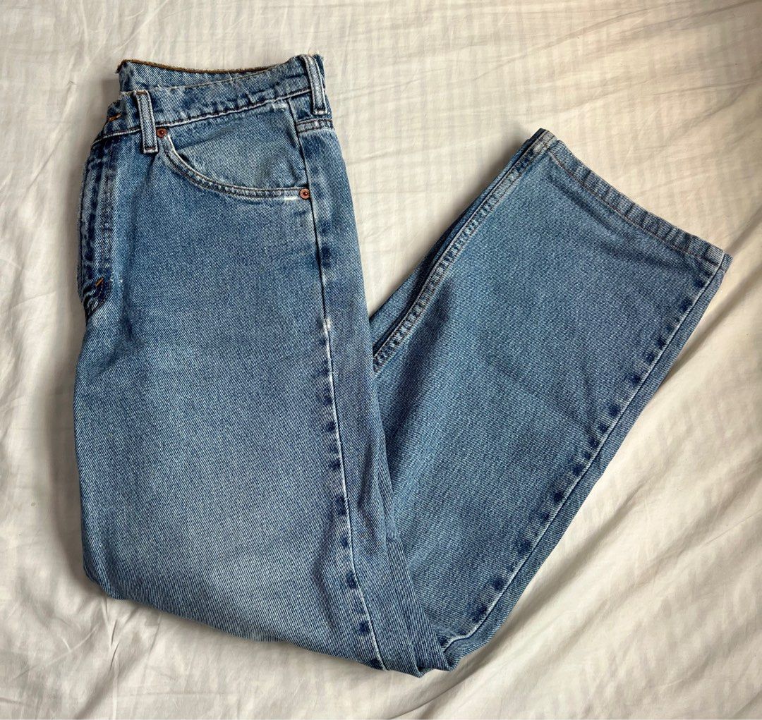 Levis pants, Women's Fashion, Bottoms, Jeans on Carousell