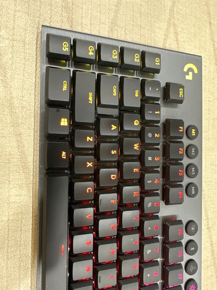 LN Logitech G915 Mechanical Gaming Keyboard Linear, Computers & Tech ...
