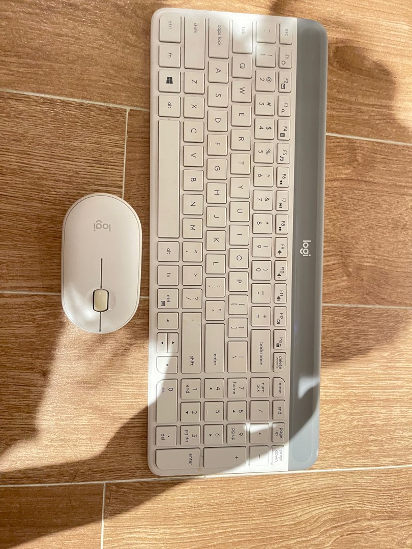 Logi K470 Keyboard And Mouse Set 電腦&科技 電腦周邊及配件 電腦鍵盤及相關產品 Carousell
