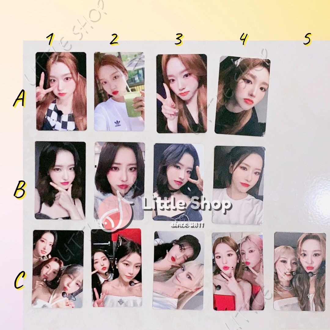 LOONA - 2022 LOONA 1st World Tour [LOONATHEWORLD] In Seoul Trading card | photocard, Hobbies ...
