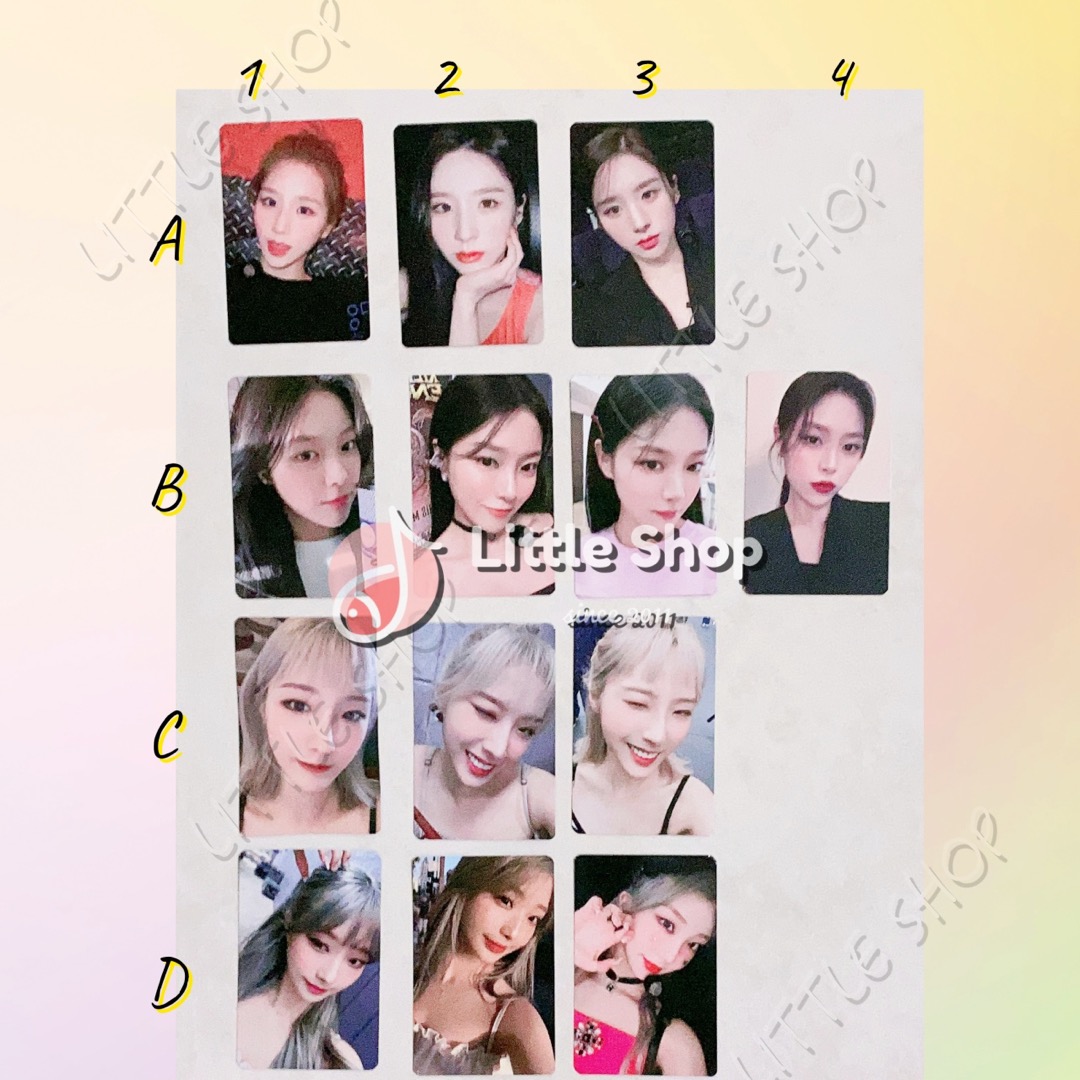 LOONA - 2022 LOONA 1st World Tour [LOONATHEWORLD] In Seoul Trading card | photocard, Hobbies ...