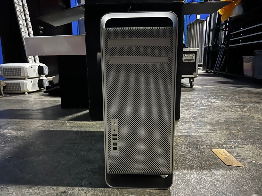 Mac Pro First Gen, Computers & Tech, Desktops on Carousell