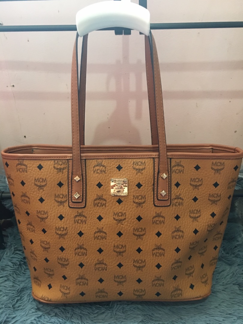 MCM Munchen tote bag (XL), Women's Fashion, Bags & Wallets, Tote Bags on Carousell