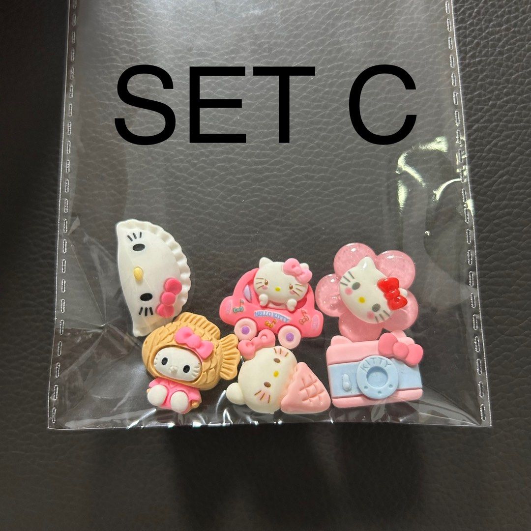 Mini charms crocs jibbitz charms miniature sanrio, Women's Fashion ...