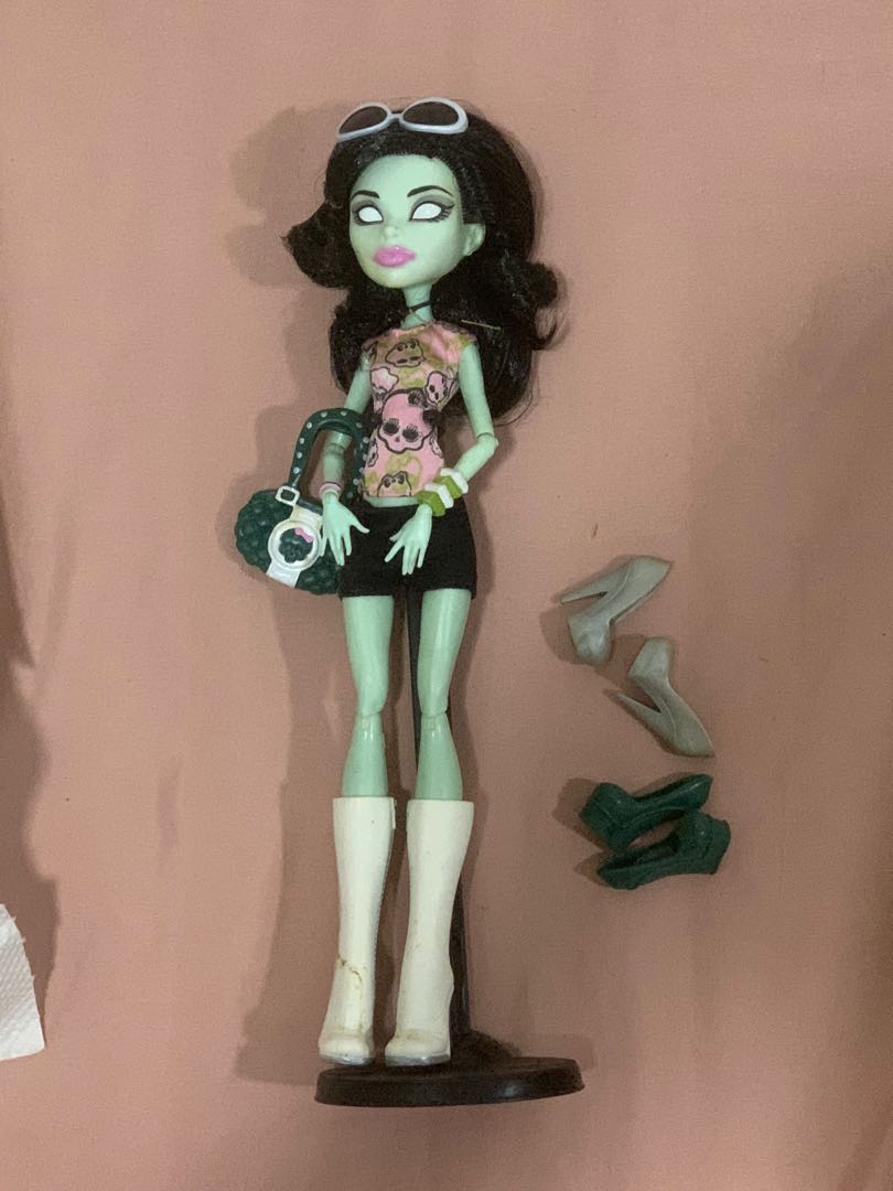 Monster High I Heart Fashion Scarah Screams, Hobbies & Toys, Toys ...