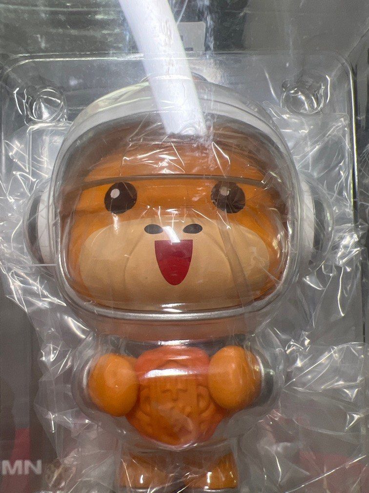 moo moo FUTU moo-n walker figurine, Hobbies & Toys, Toys & Games on ...