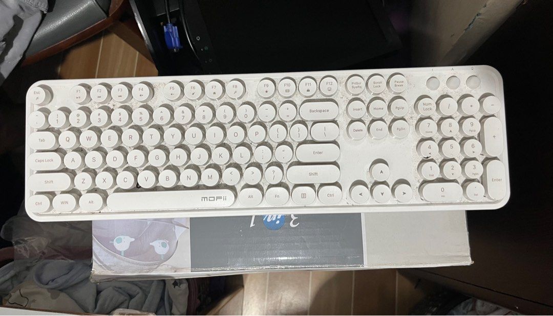 Original Mofii keyboard with receiver, Computers & Tech, Parts ...