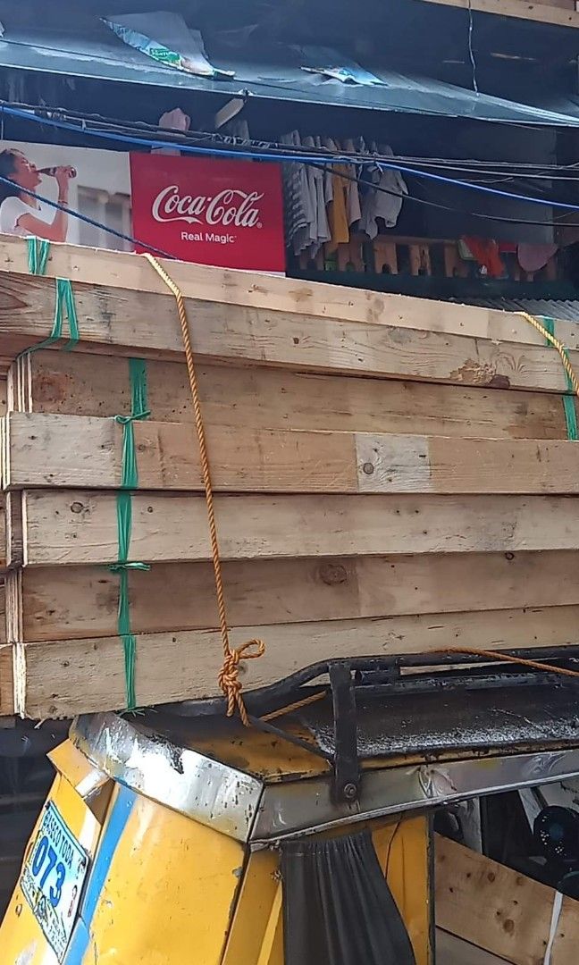 Palochina, Furniture & Home Living, Furniture, Tables & Sets on Carousell