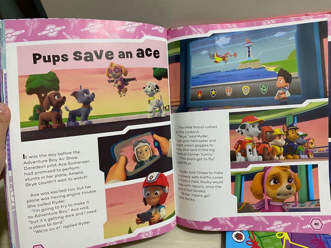 Paw Patrol & Peppa Pig Annuals, Hobbies & Toys, Books & Magazines ...