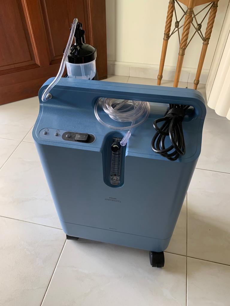 Philips Respironics Everflo Oxygen Concentrator, Health & Nutrition ...
