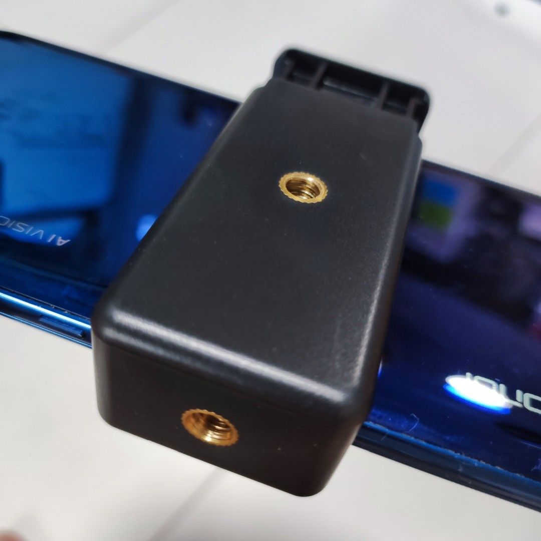 Phone mounting bracket with dual standard 1/4" in vertical and ...