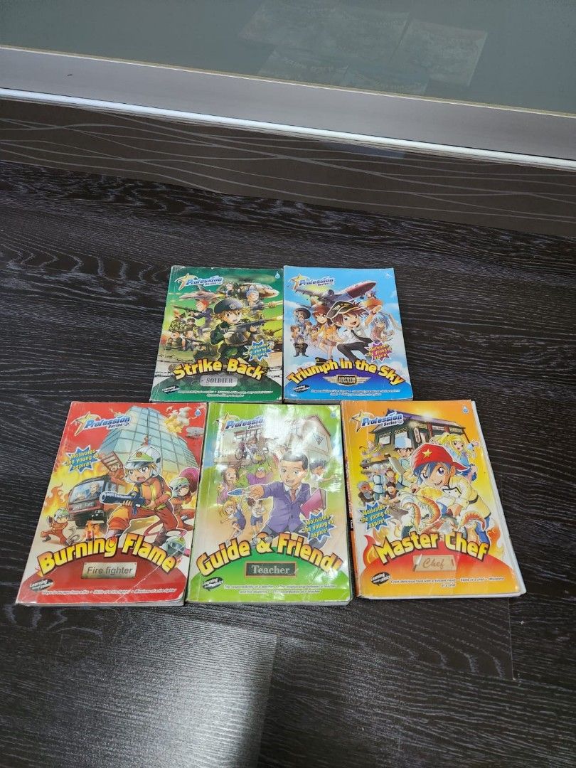 Profession Series Comics (The Young Scientist), Hobbies & Toys, Books ...