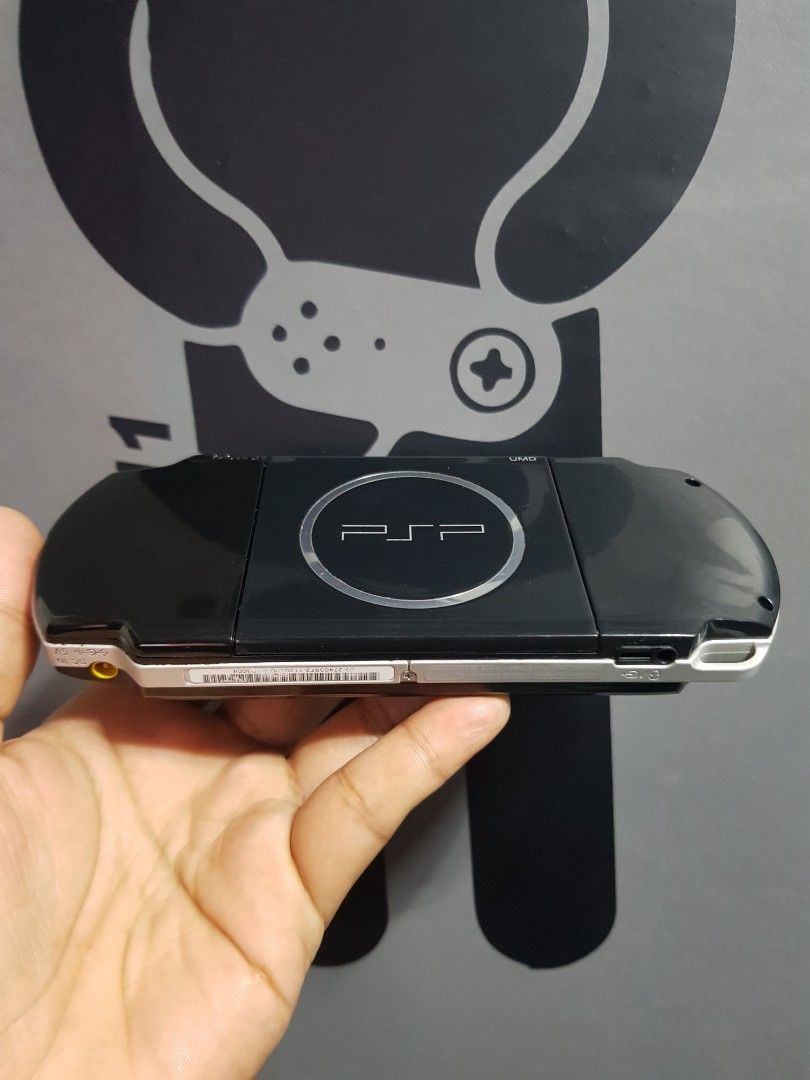 PSP Slim 3000 Series 32GB, Video Gaming, Video Game Consoles ...
