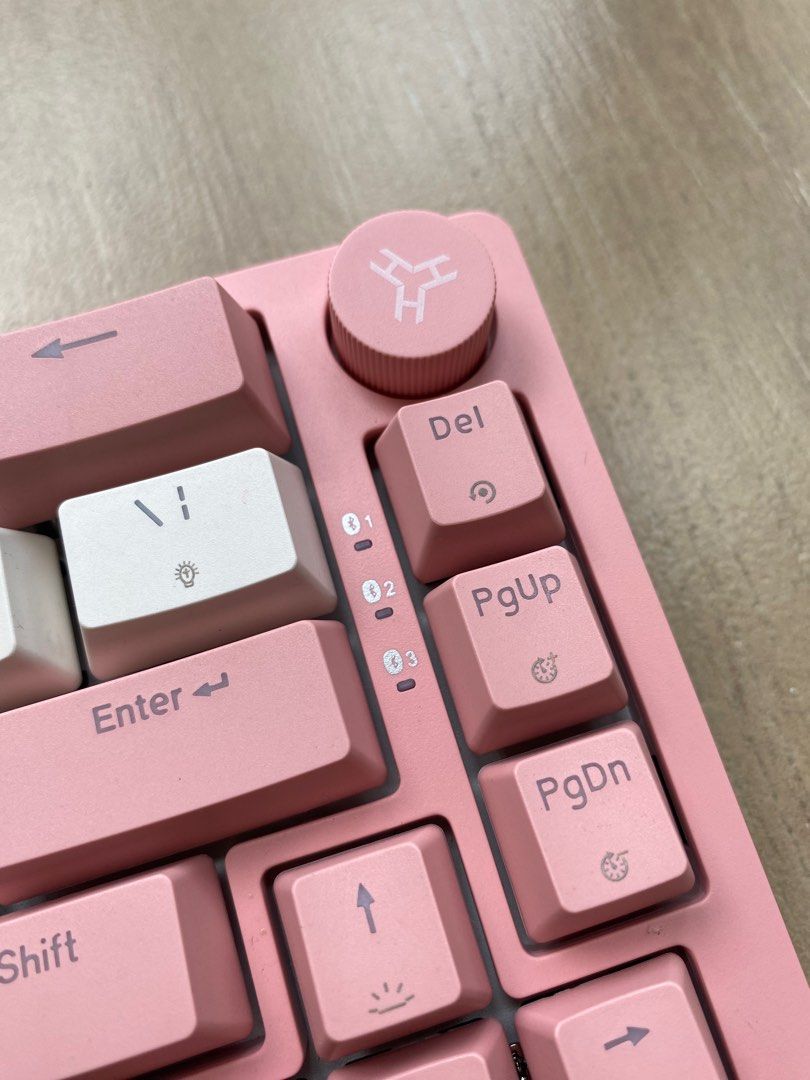 RAKK PIRAH Mechanical Keyboard with Gateron Yellow Milky Switches ...