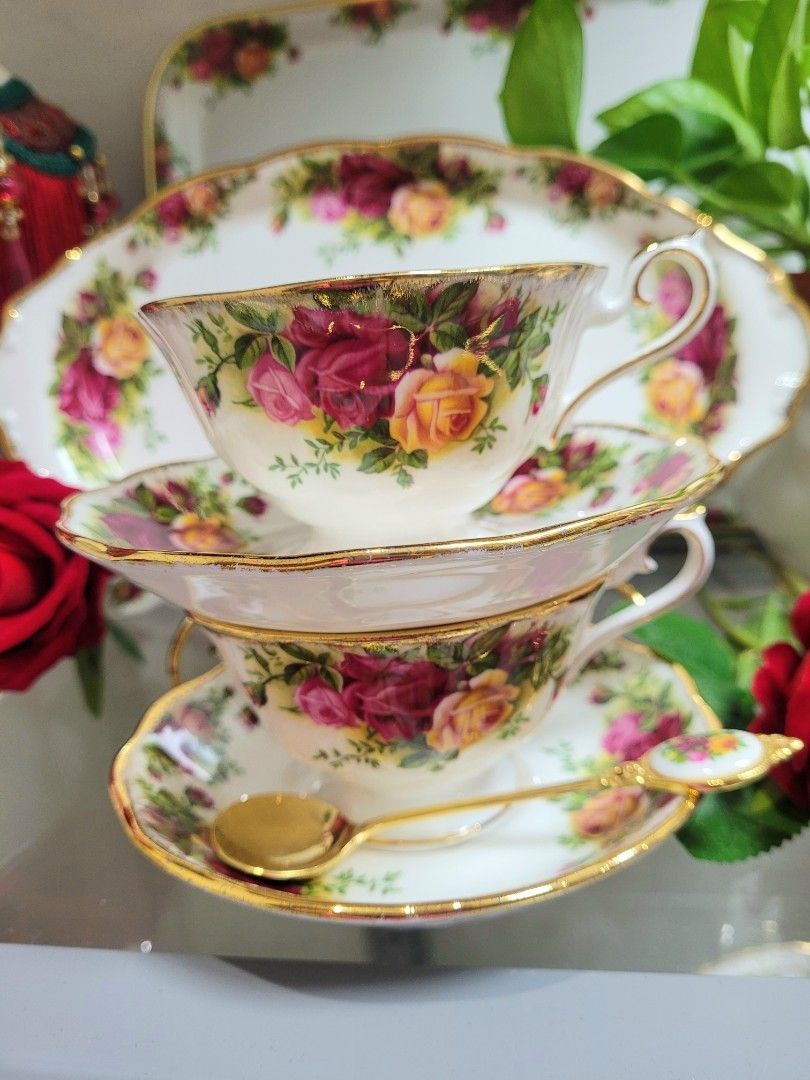 Rare Royal Albert teaspoon Country rose, Hobbies & Toys, Memorabilia ...