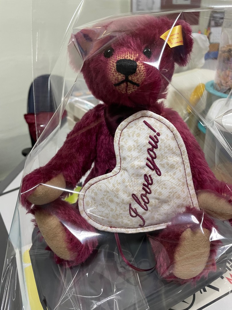 Red Love Bear from Steiff - Authentic, Hobbies & Toys, Toys & Games on ...